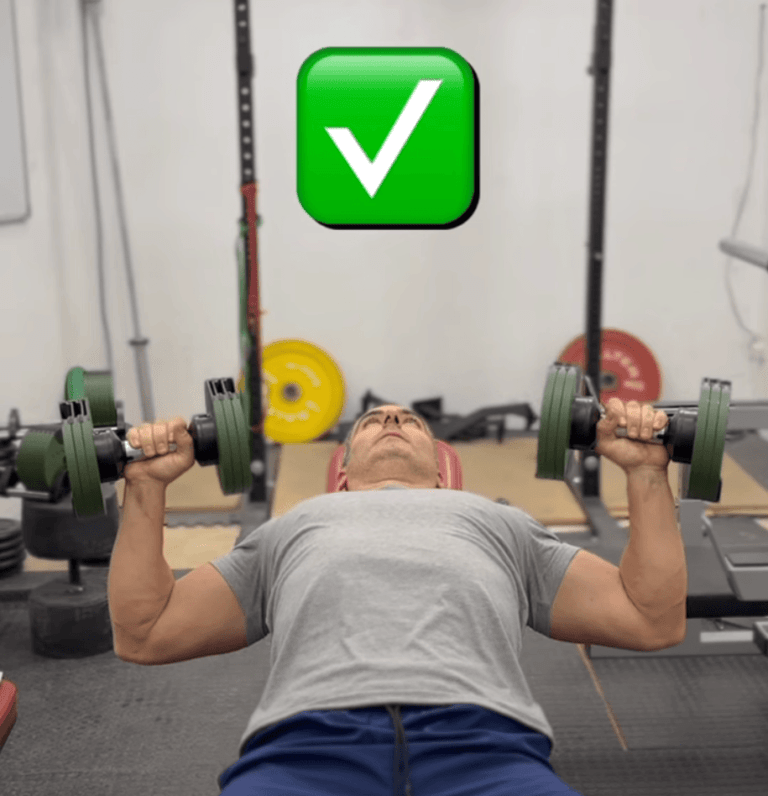 💪Entrenamiento de pecho con mancuernas: press banca